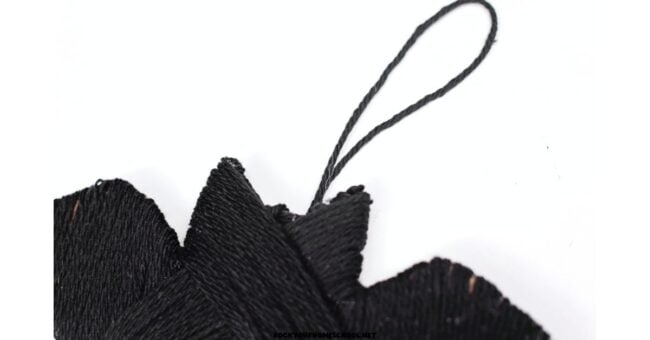 Easy Bat Craft Made With Yarn [Free Template] - Rock Your Homeschool